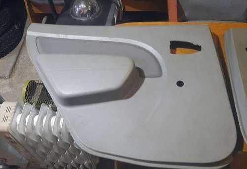 Дверные карты renault logan 1