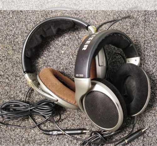 Наушники полноразмерные Sennheiser HD-555