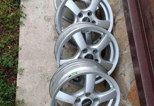 Диски литые r15 Style Prasivo