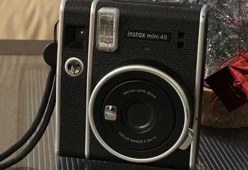 Плёночный фотоаппарат Instax mini 40