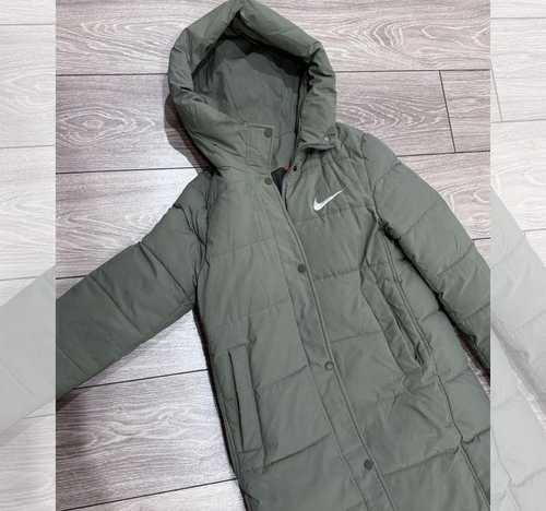 Пуховик женский nike 42 44