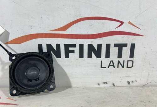 Динамик в заднюю стойку задний Infiniti Qx70/Fx