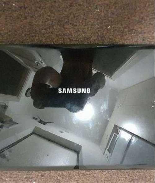 Ноутбук Samsung np-r520