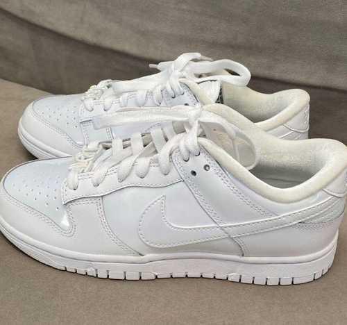 Кроссовки nike dunk low оригинал EU 38