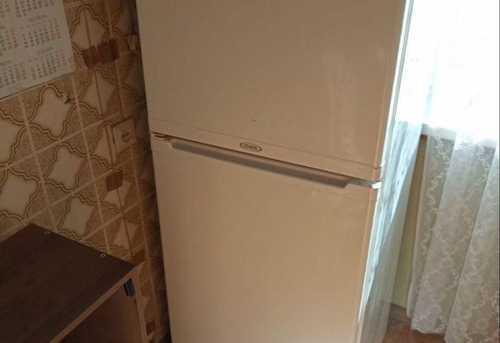 Холодильник Stinol 103 L