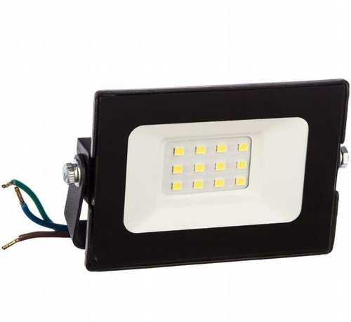 Ultraflash LFL-1001 C02 черный (LED SMD прожектор