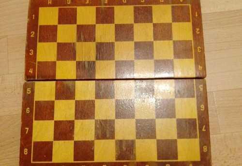 Шахматная доска деревянная