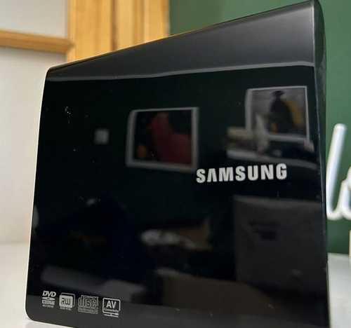 Внешний DVD привод Samsung SE-208