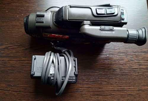 Видеокамера Видеокамера sony CCD-FX270E