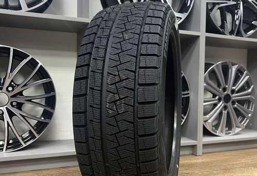 Formula Ice FR 215/60 R16 99T