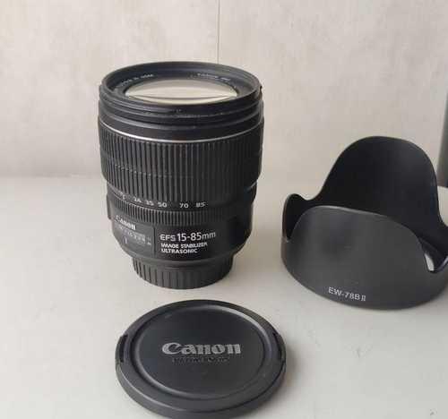 Canon EF-S 15-85mm f/3.5-5.6 IS USM