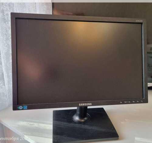 Монитор Samsung 19" S19C200BW LED, 1440x900, DVI