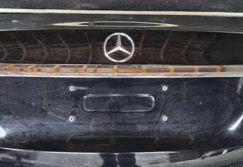 Крышка багажника Mercedes W213 рест