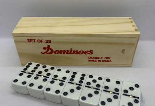 Настольная игра Домино в светлой деревянной коробк