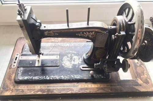 Швейная машинка NAH Mashinen
