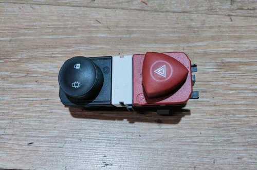 Блок кнопок в торпедо Renault Scenic Ii 2008