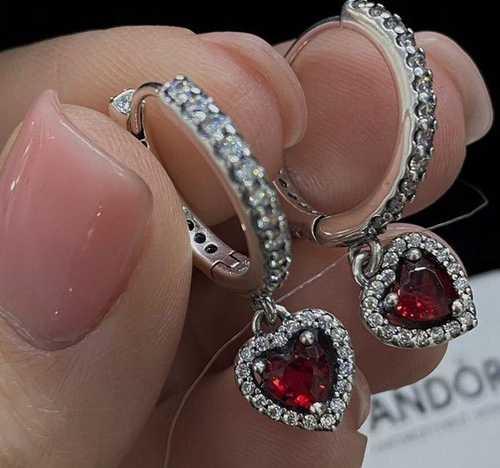 Серьги Pandora Красное сердце