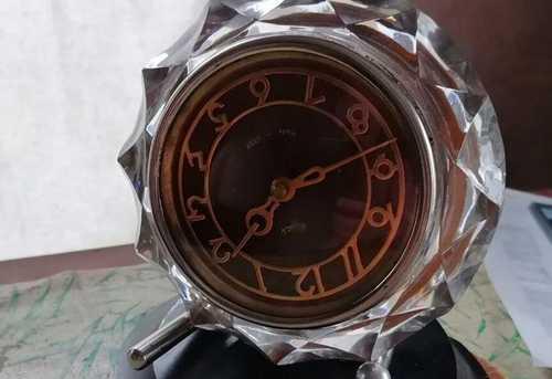 Часы настольные СССР