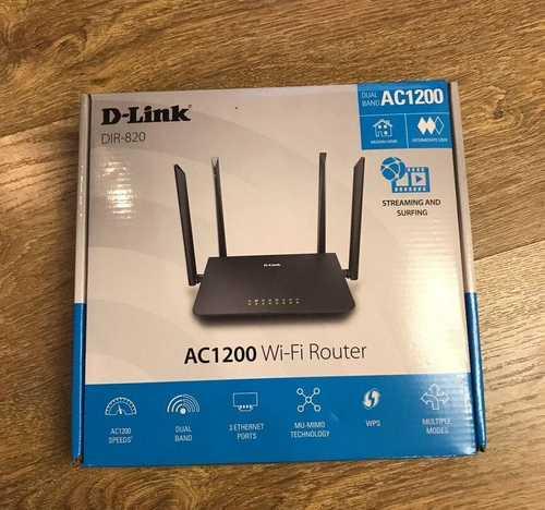 Wi-Fi роутер D-Link DIR-820/RU/A1A, AC1200, черный