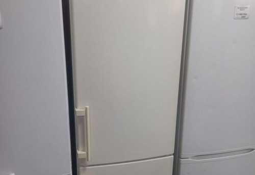 Холодильник Liebherr 200 см