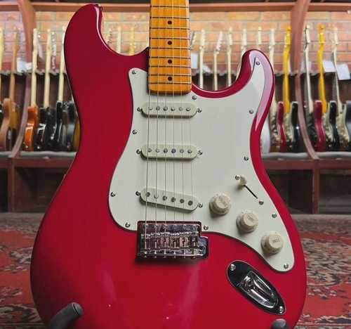 Электрогитара J&D Guitars ST-H Stratocaster SSS Re