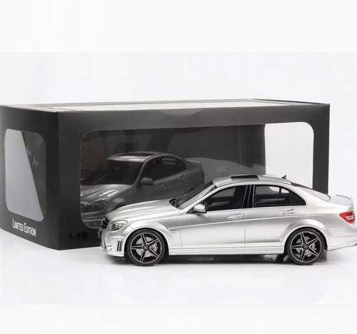 Mercedes 204 c63 AMG GT Spirit 1/18