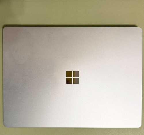 Microsoft Surface Laptop 3 13.5 i5 8/128 Alcantara