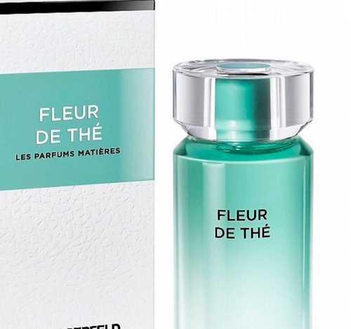 Karl lagerfeld fleur de the