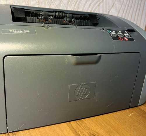 Принтер HP laserjet 1018