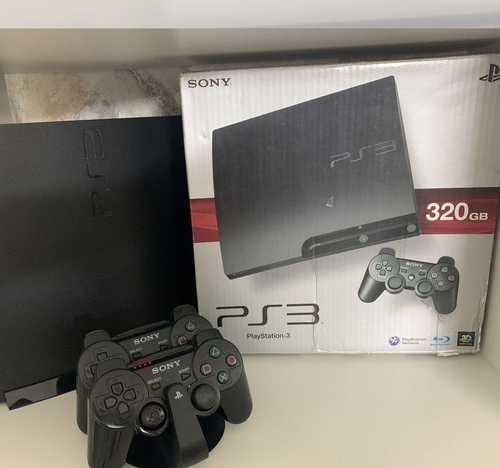 Sony PS3 320 gb + зарядная станция и подставка
