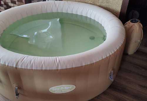 Бассейн Bestway Lay-Z-Spa Palm Springs
