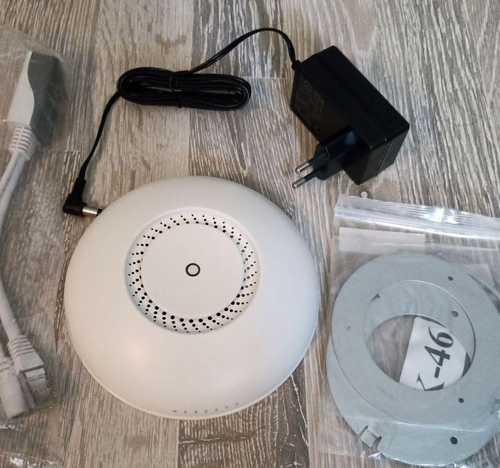 Точка доступа Mikrotik cap ac