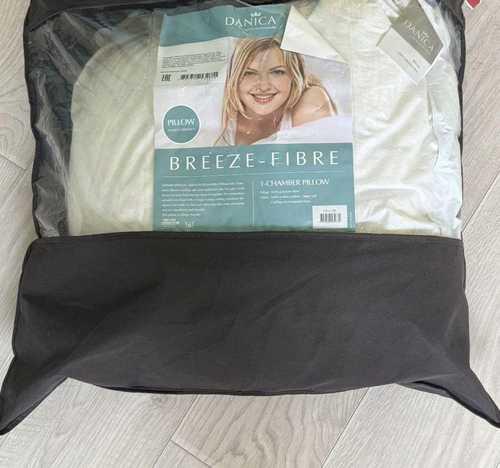 Подушка Danica Breeze Medium полиэфир 70х70 см