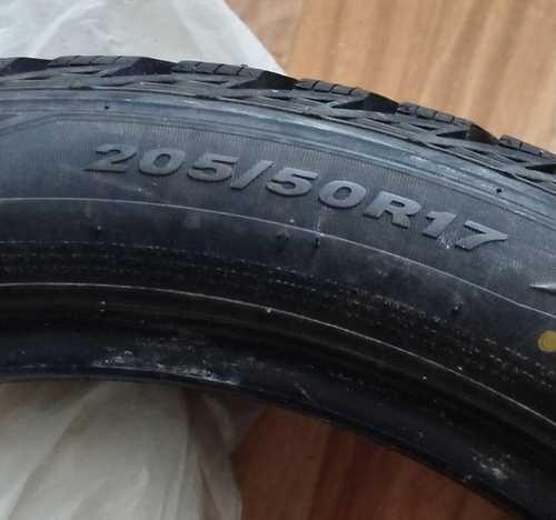 Nexen WinSpike 205/50 R17