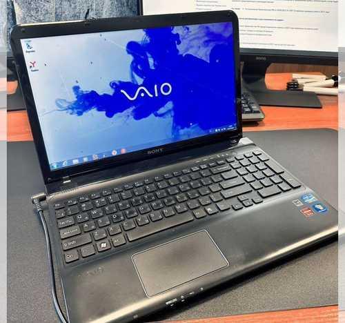 Ноутбук Sony Vaio SVE151C11V