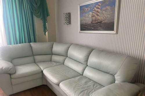 Угловой диван из натуральной кожи "Формула дивана"