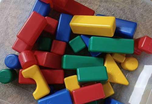 Детские игрушки конструктор кубики Строитель