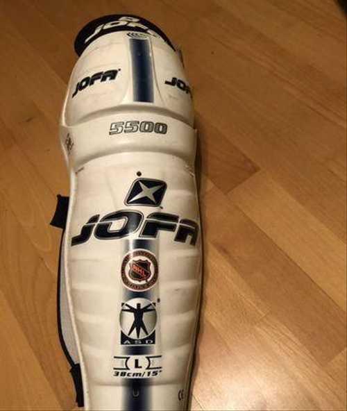 Щитки хоккейные jofa. Щитки хоккейные Mission fuel 110. Щитов хоккеист.