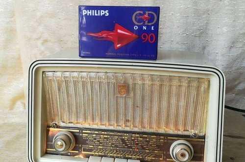 Philips Philetta ламповый радиоприемник 1957 года