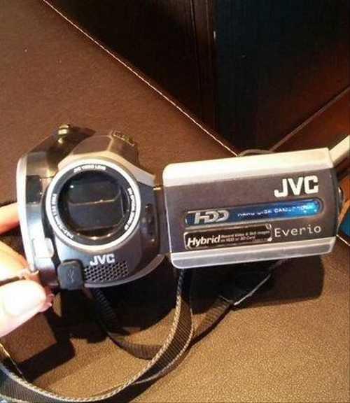 Видеокамера JVC Everio
