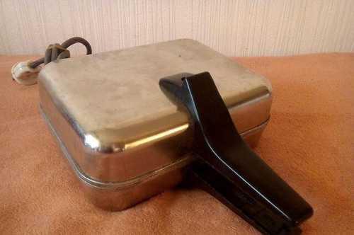 Электровафельница СССР
