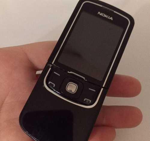 Nokia 8600 Luna