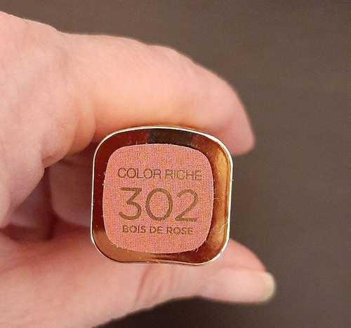 Губная помада Лореаль 302