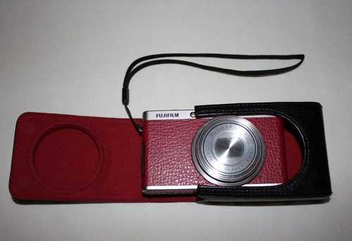 Компактный фотоаппарат Fujifilm XF1