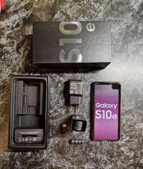 Samsung Galaxy s10e 6/128 Ростест