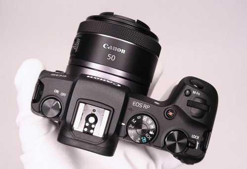 Фотоаппарат Canon RP + Canon RF 50 f1.8 STM