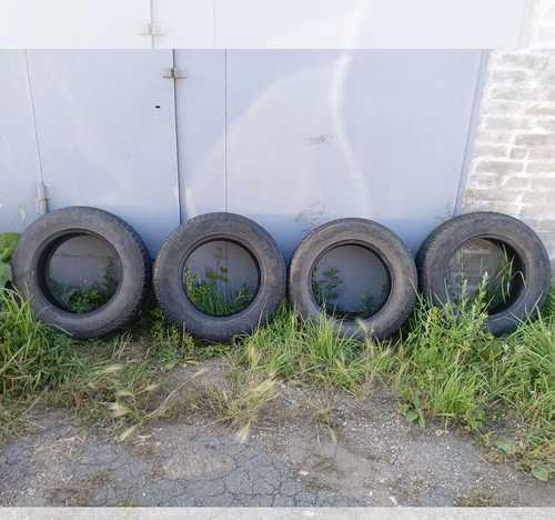 Amtel Cruise 4x4 215/65 R16 98H