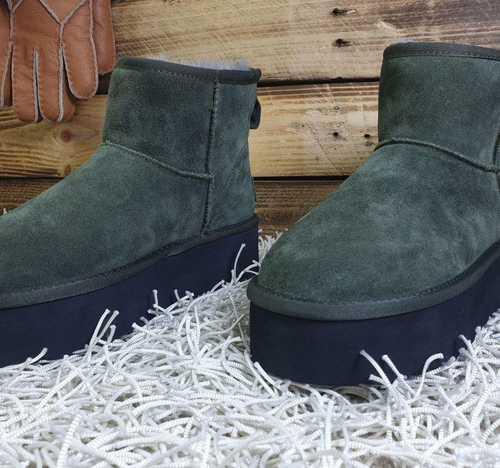 Ugg mini platform