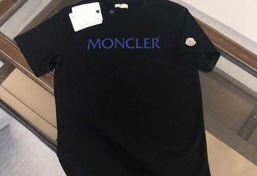 Футболка Moncler