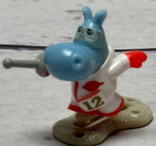 Фигурка Kinder «Бегемоты. Олимпийские игры» DV366
